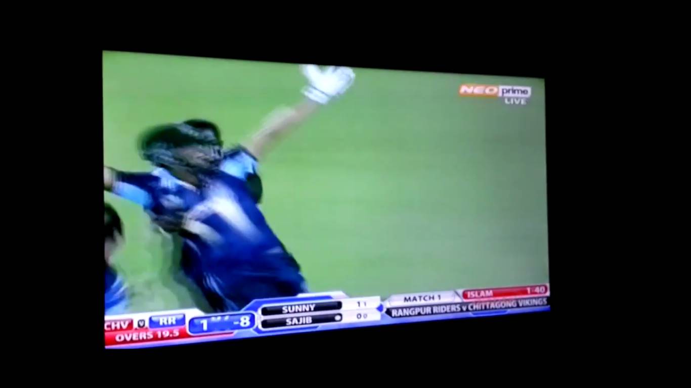 Watch: Saqlain Sajib goes crazy after hitting the winnings runs in BPL 3